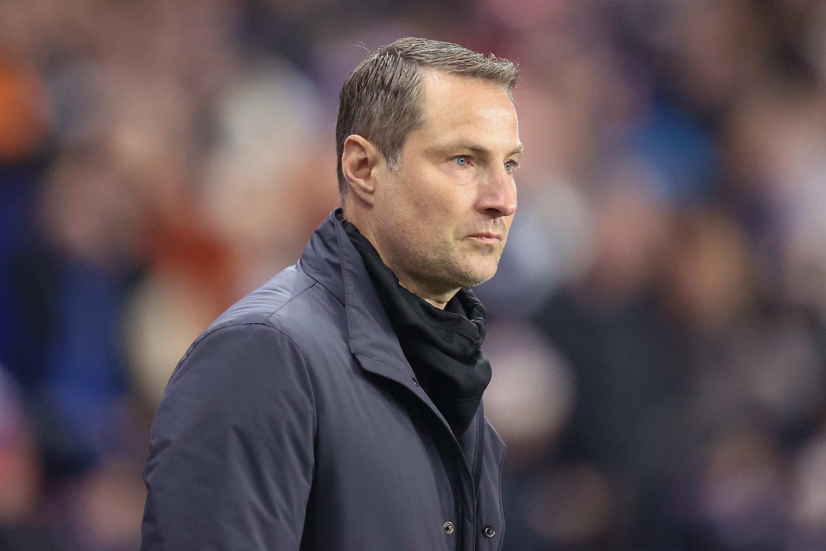 Feyenoord completeert staf Brian Priske: wie zijn de nieuwkomers?