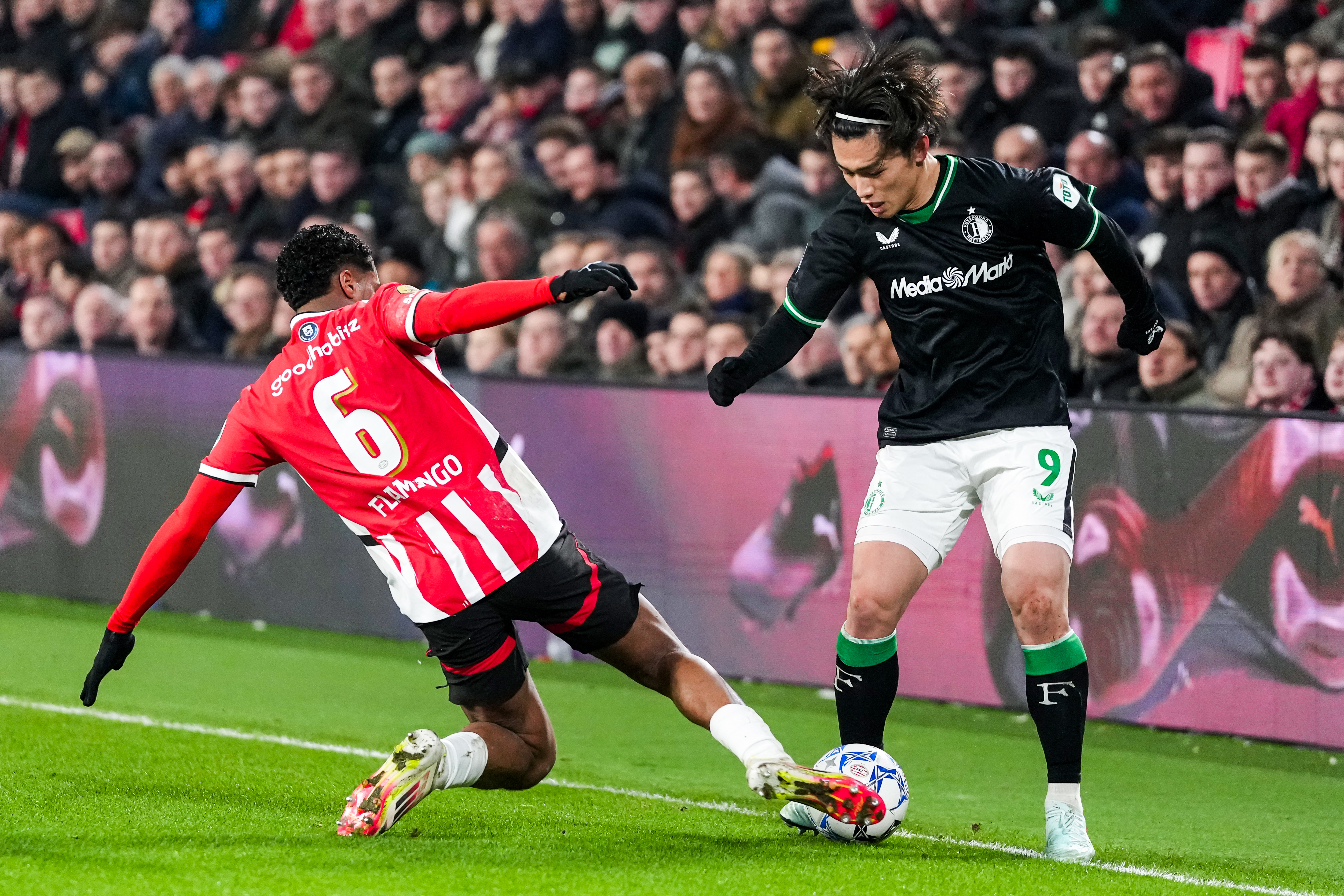 Liveblog • Feyenoord verliest in Eindhoven • 2-0 [FT]